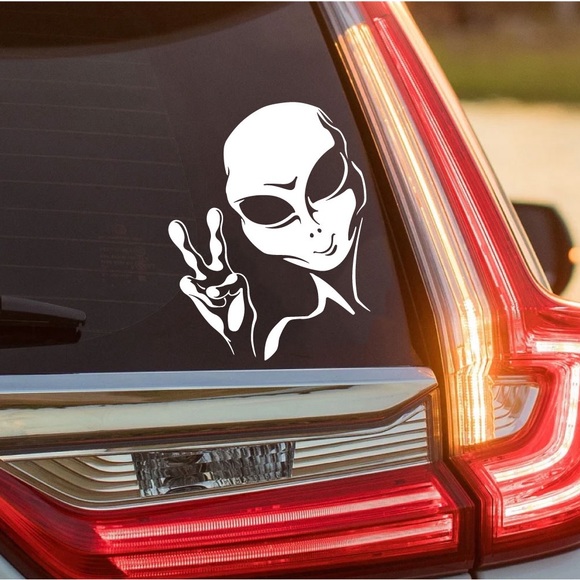 Wall Decor | Alien Giving Peace Sign Vinyl Wall Car Window Decal | Poshmark
